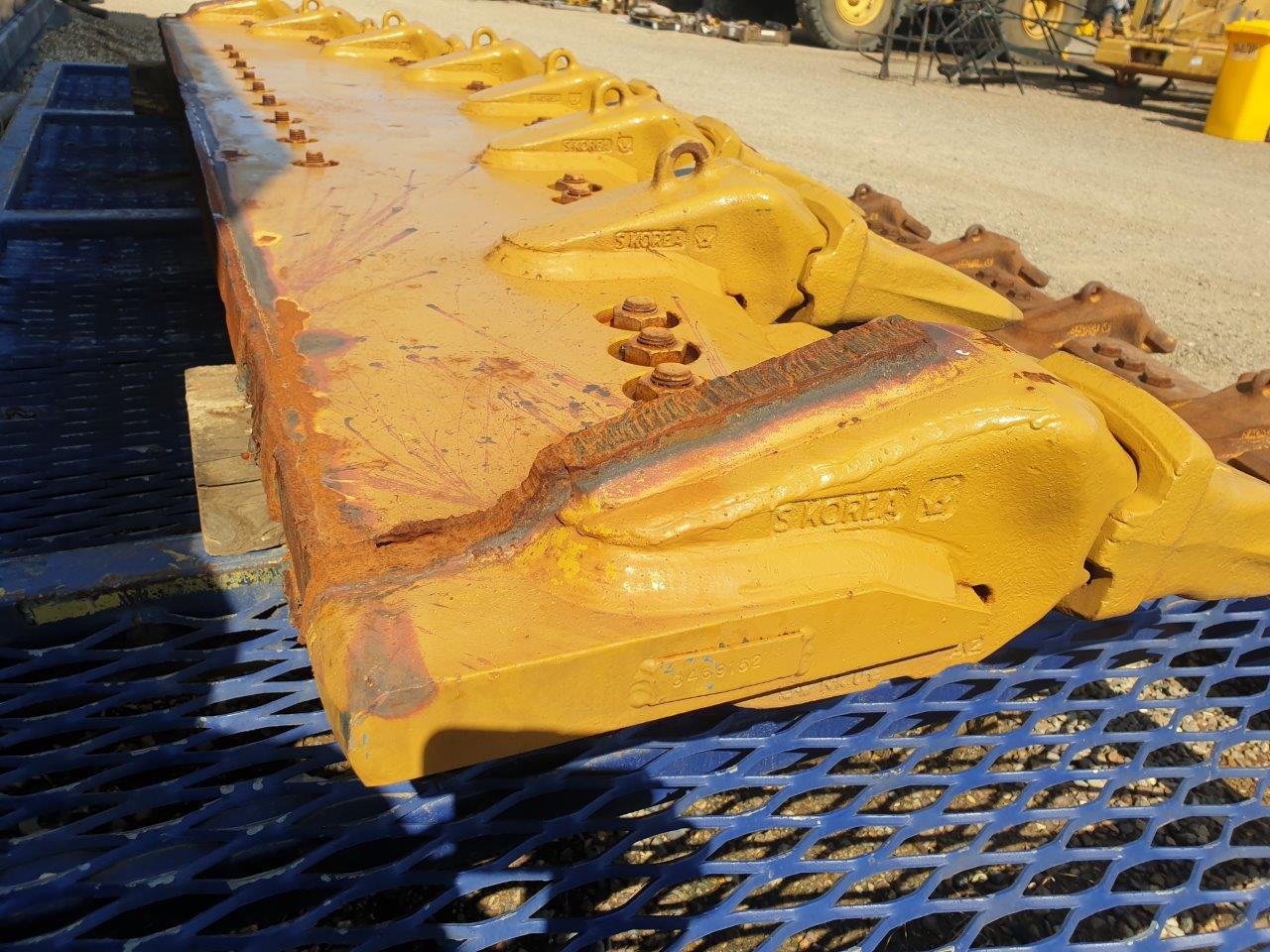 CAT 988 Bucket Lip | Minespec Parts