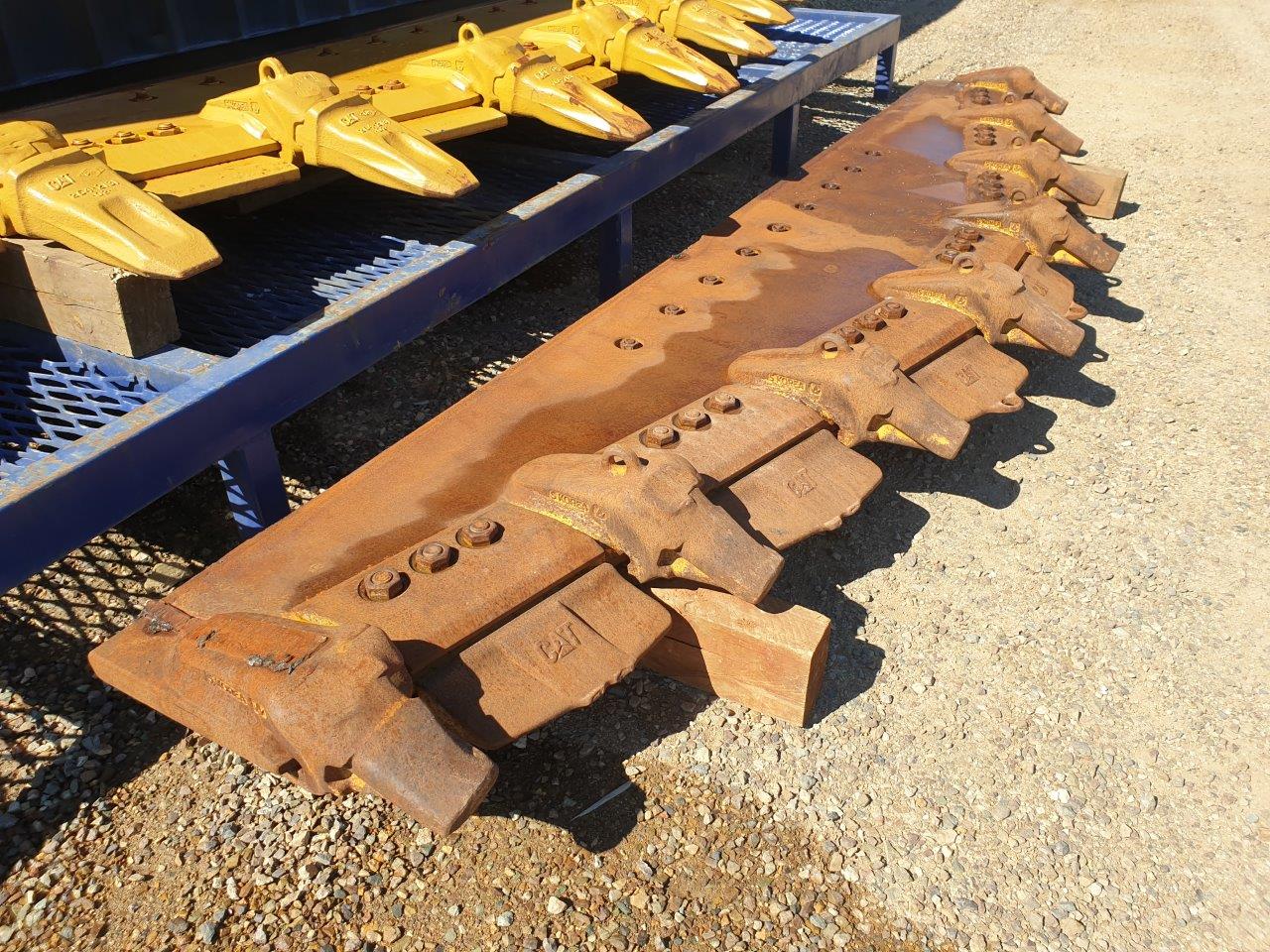 CAT 988 Bucket Lip | Minespec Parts