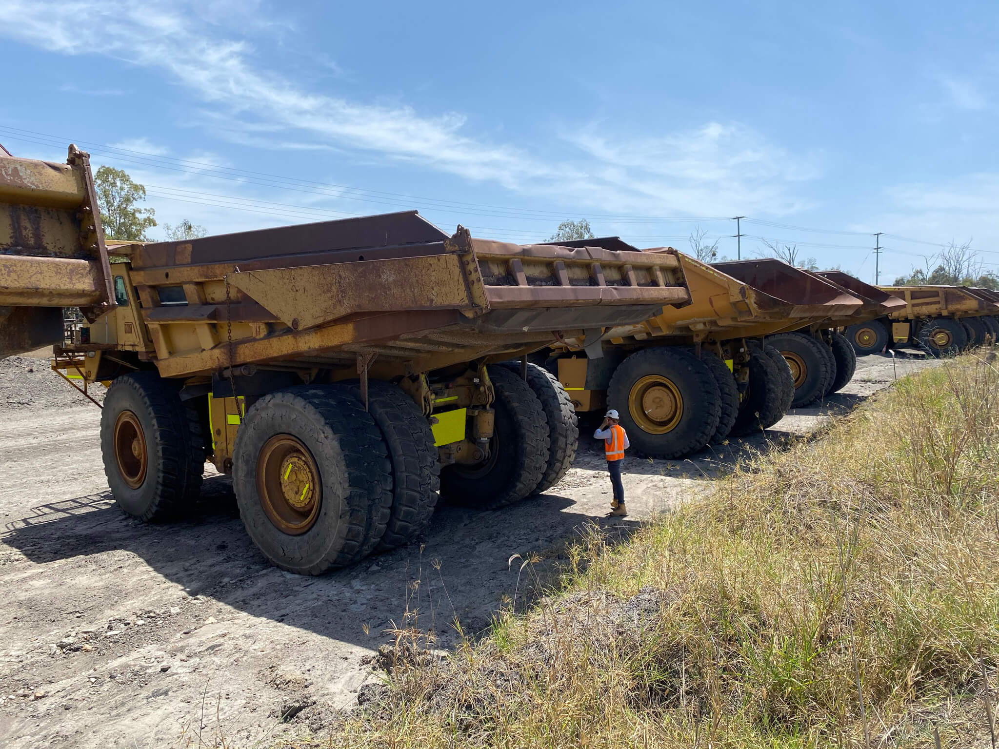 CAT 785 Off Highway Trucks — 8GB00262, 8GB00263, 8GB00394, 8GB00667 ...