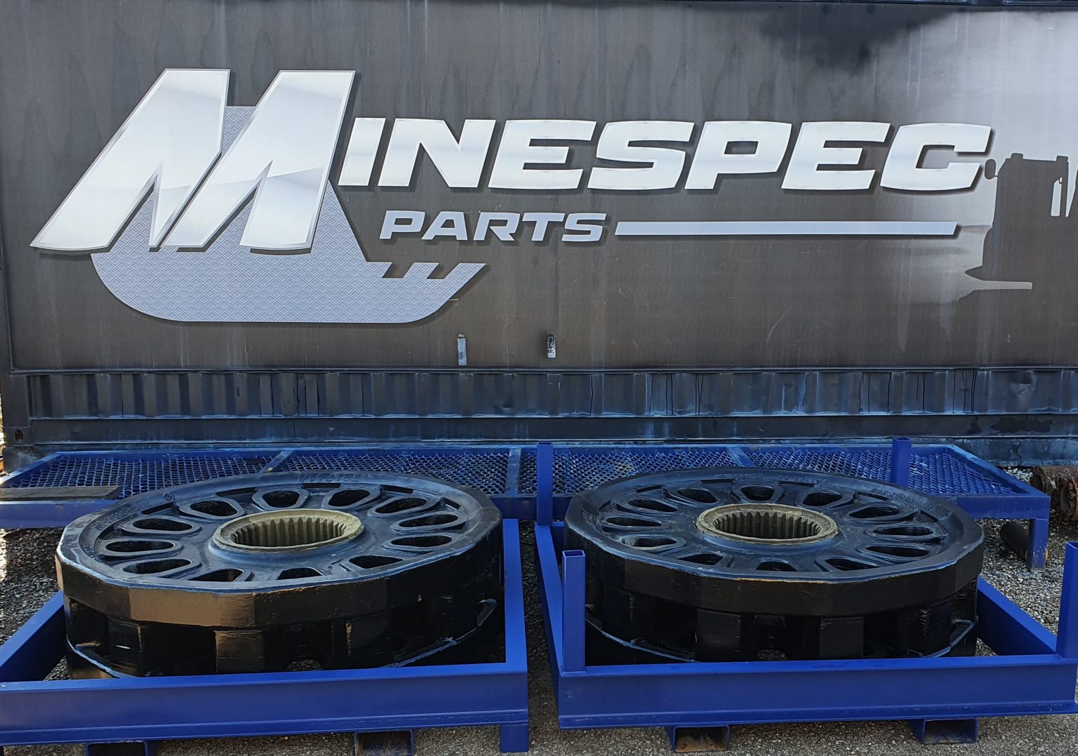 Hitachi EX5600-6 Tumblers | Minespec Parts